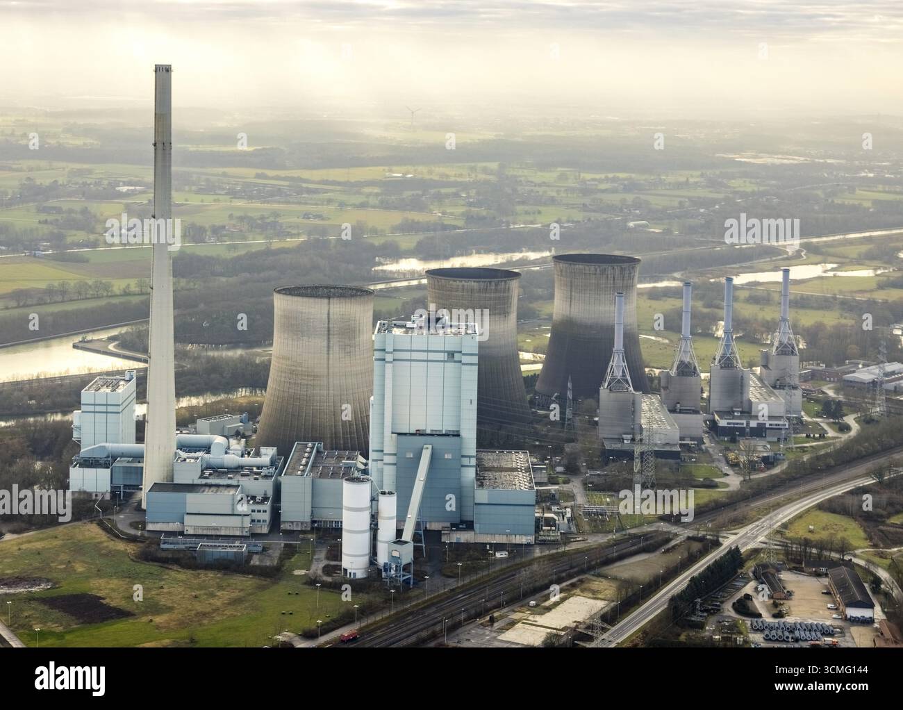 Aerial view of RWE Power AG power plant Gersteinwerk, Hamm, Ruhr area ...