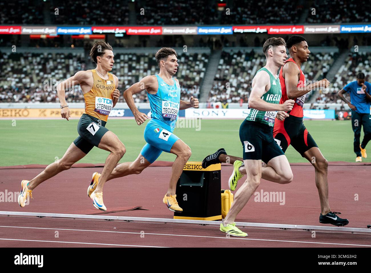Alexander Stepanov (800 m Maenner, VfL Sindelfingen), JPN ...