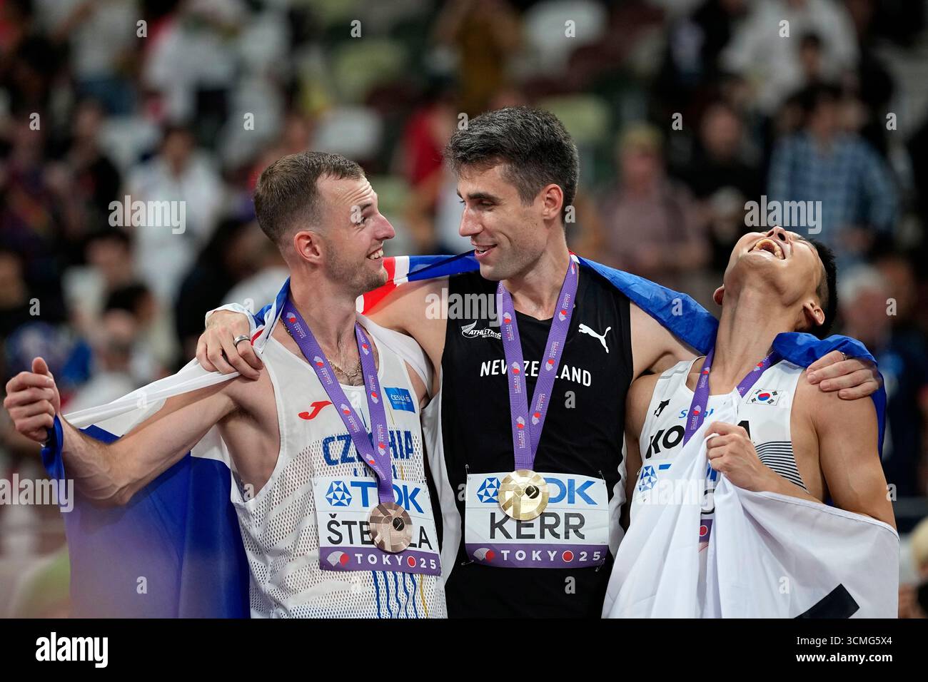Bronze medalist Czech Republic's Jan Stefela, gold medalist New Zealand ...