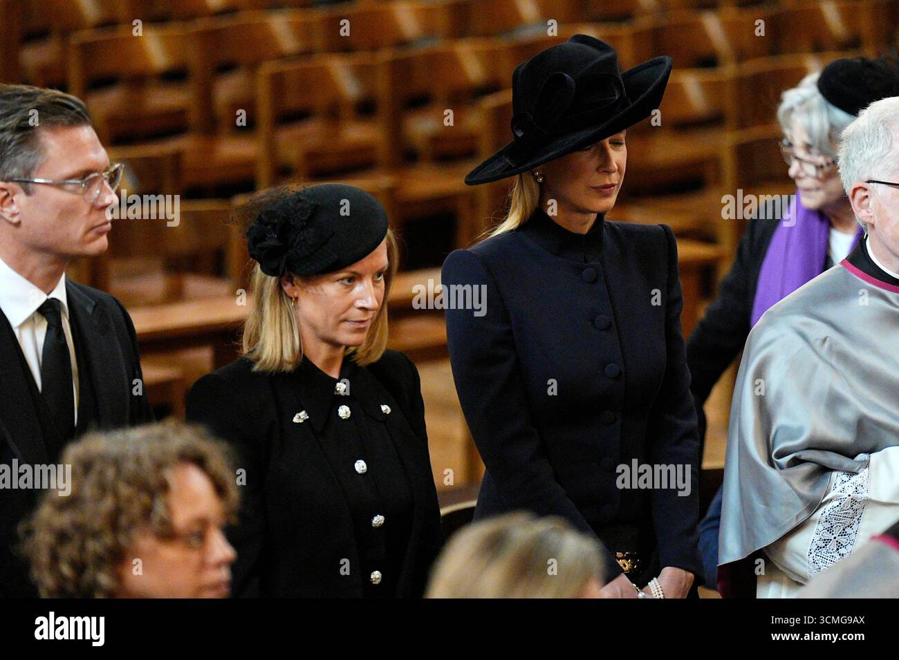 RETRANSMITTING CORRECTING NAME FROM LADY AMELIA WINDSOR TO LADY ROSE ...