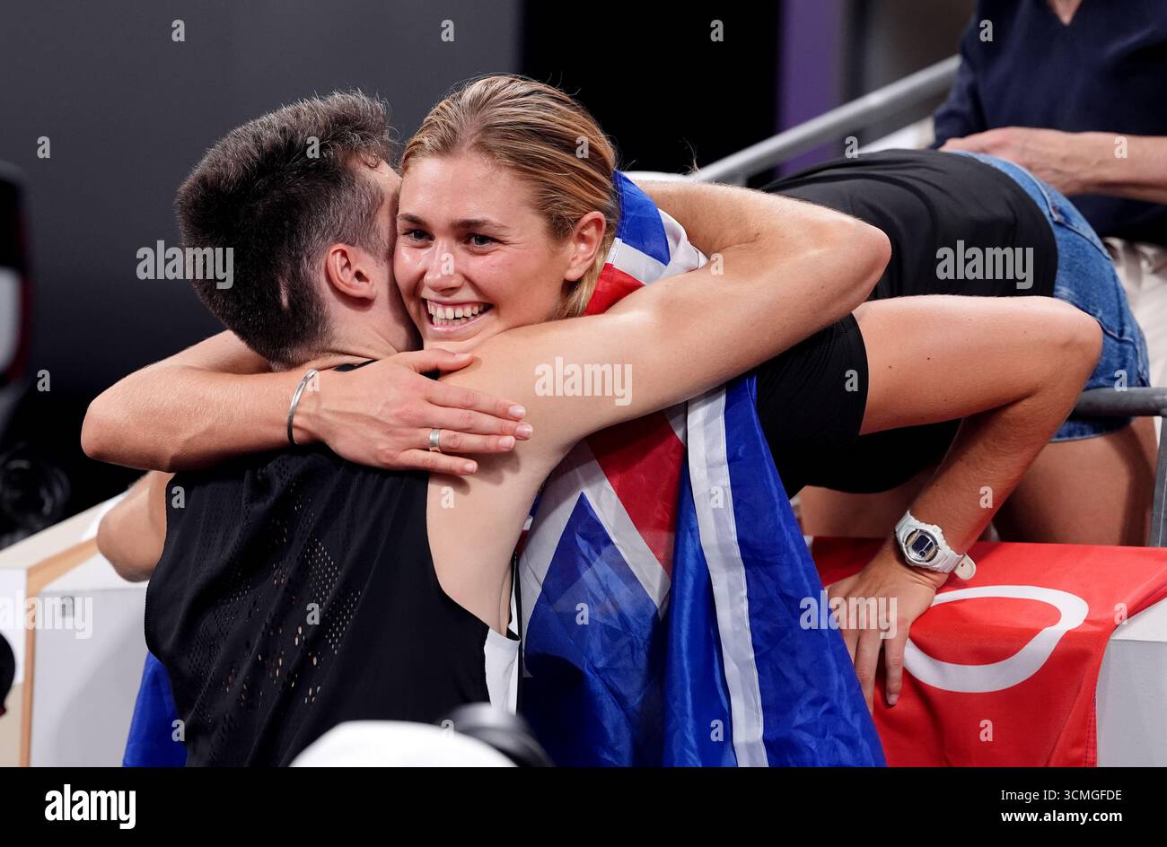 Hamish Kerr of New Zealand celebrates his victory following the Men’s ...