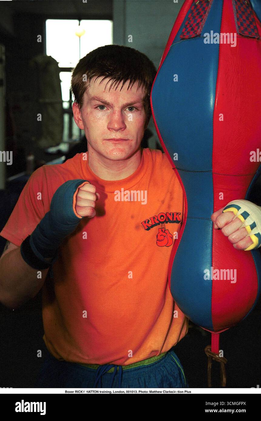 Boxer RICKY HATTON training, London, 001013. Photo: Matthew Clarke ...