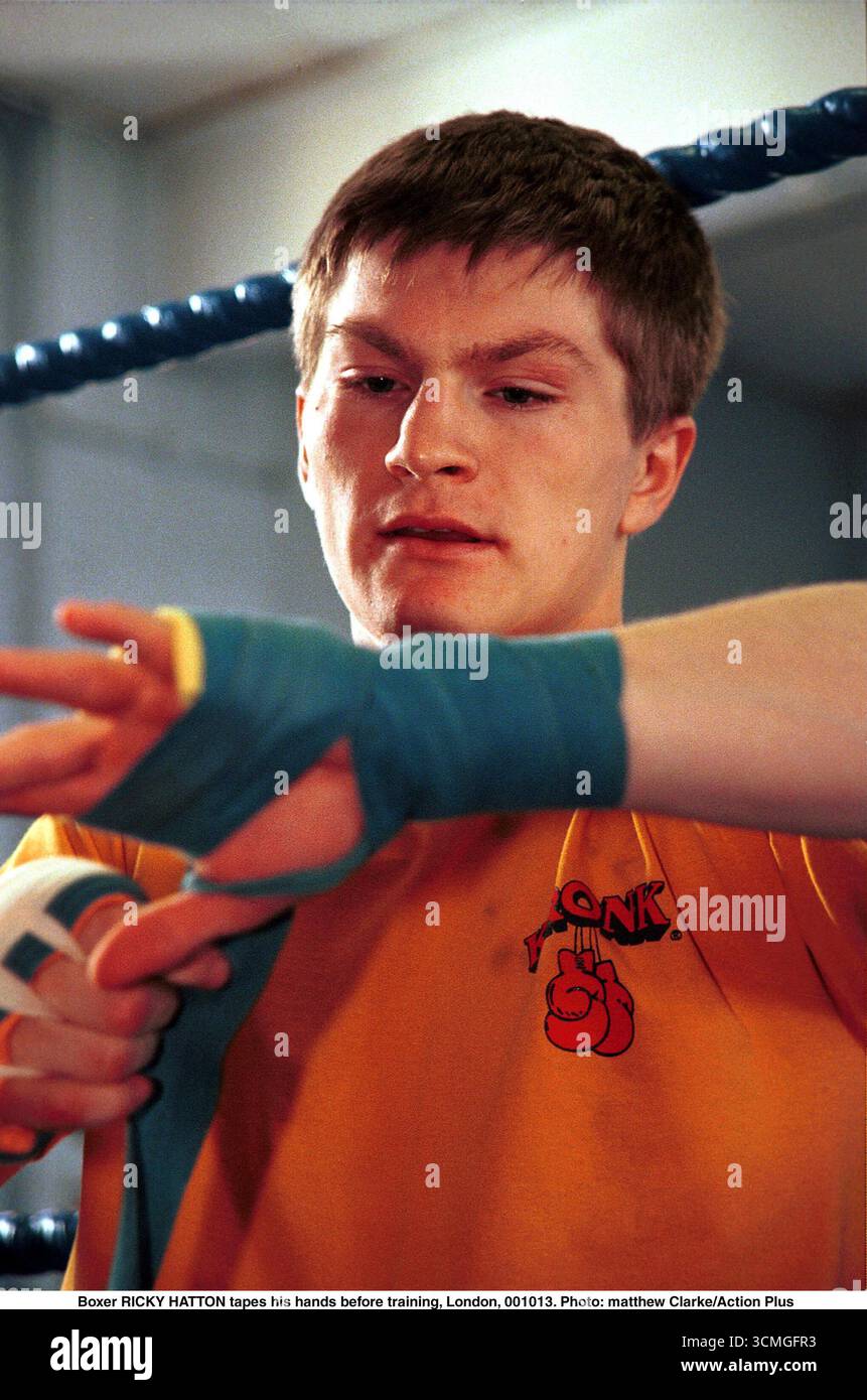 RICKY HATTON tapes his hands before training, London, 001013. Photo: matthew Clarke/Action Plus ...