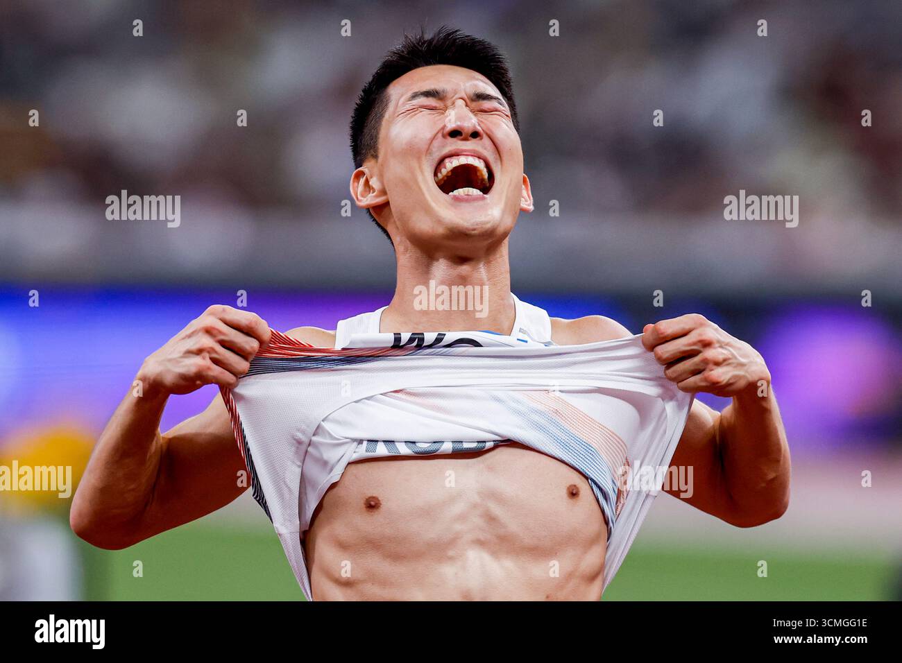 Sanghyeok Woo of Korea celebrates after competing in the Men's High ...