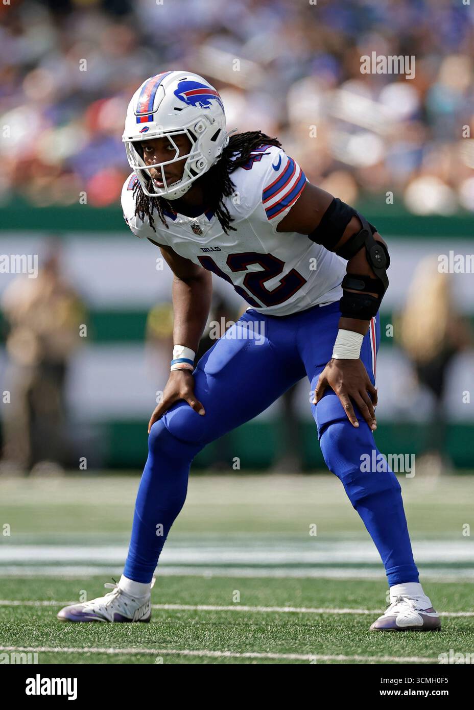 Buffalo Bills linebacker Dorian Williams (42) defends during an NFL ...