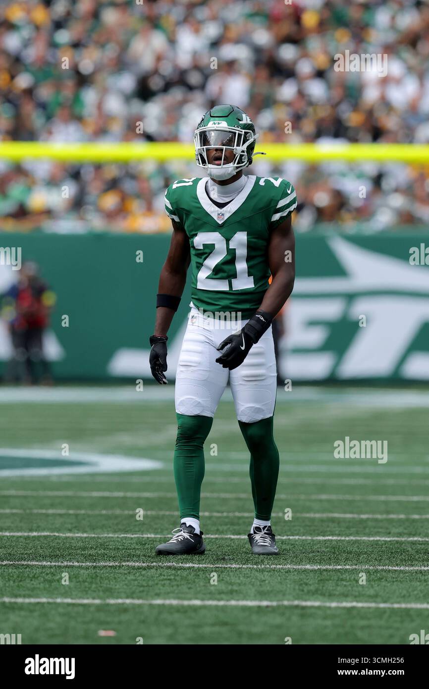 New York Jets cornerback Brandon Stephens (21) in action against the ...