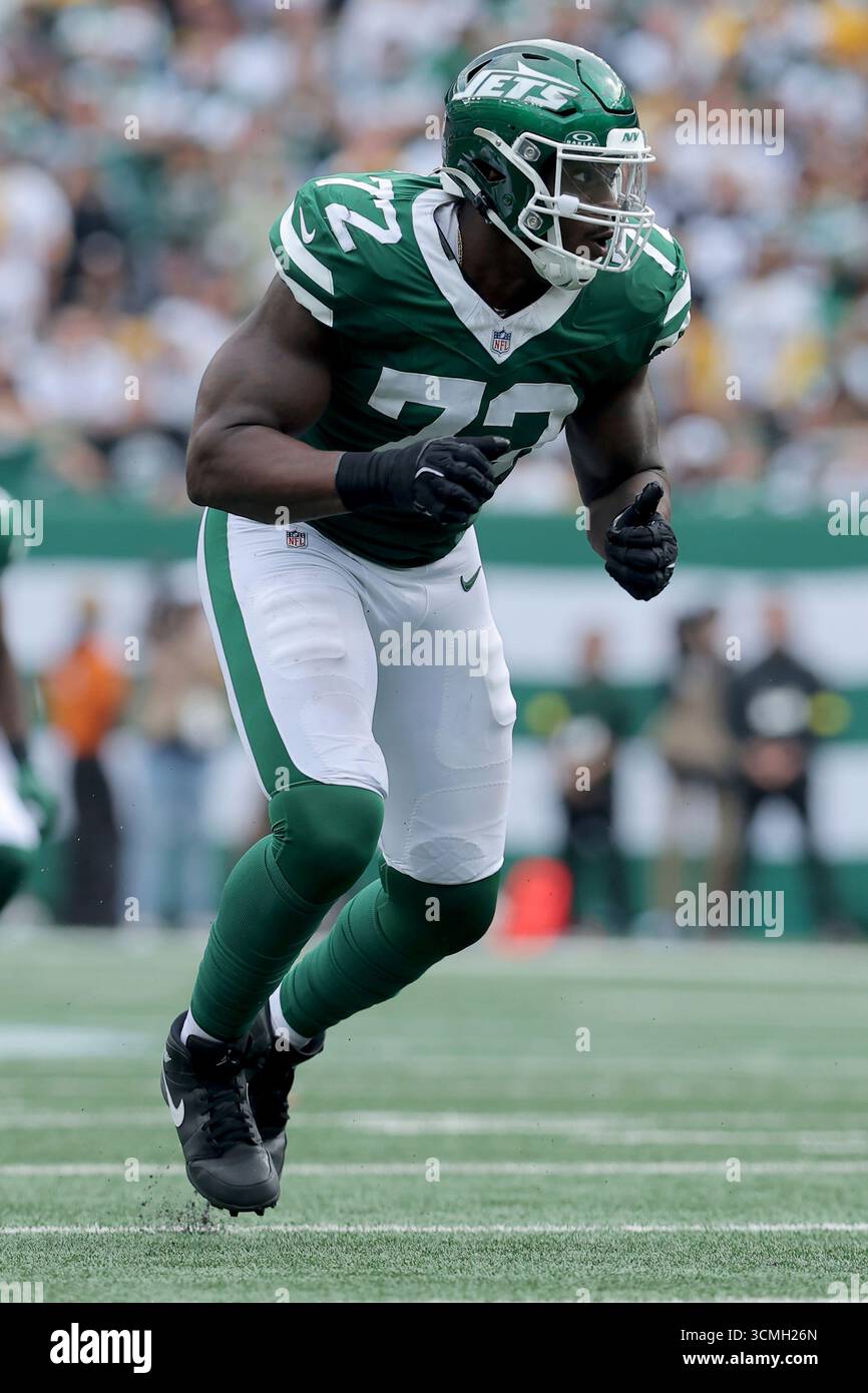 New York Jets defensive end Micheal Clemons (72) in action against the ...