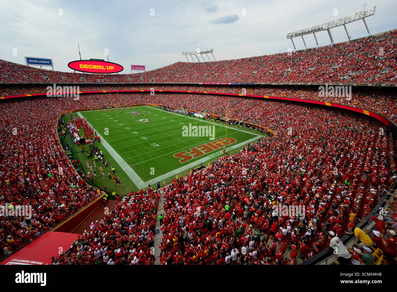 A general view of GEHA field at Arrowhead Stadium during the first half ...