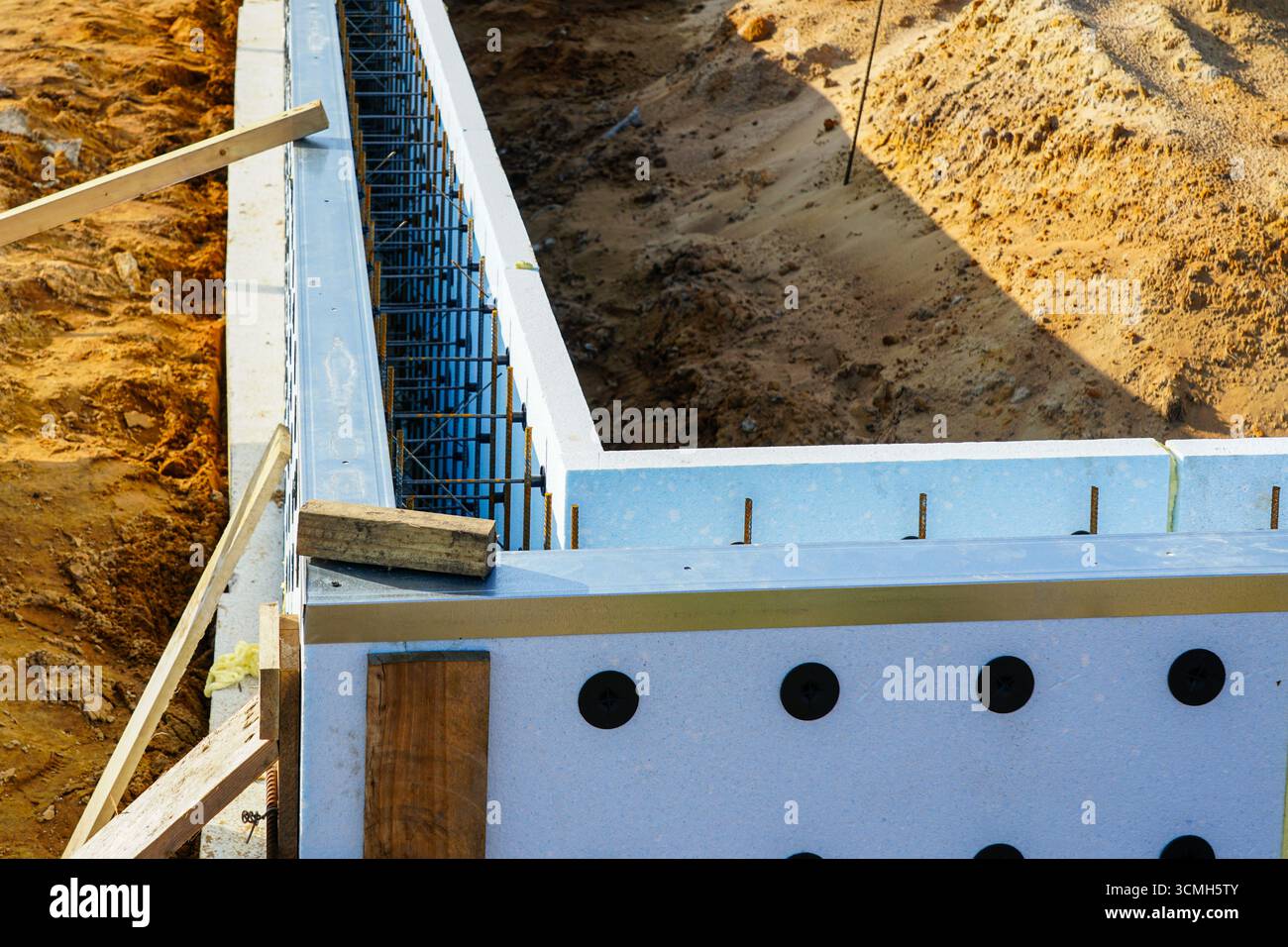 Icf energy efficiency hi-res stock photography and images - Alamy