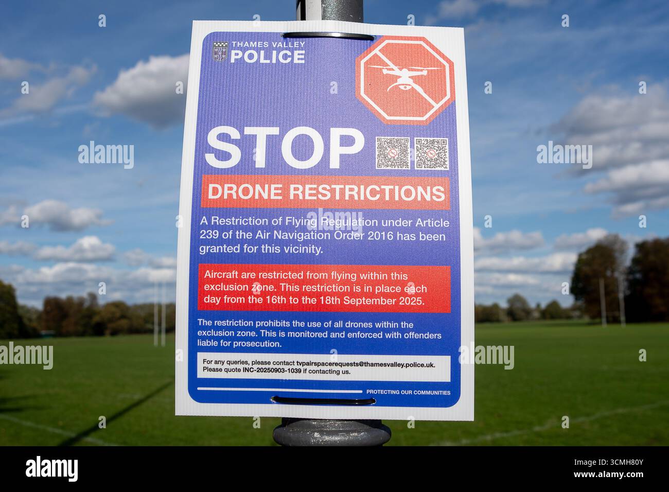 Windsor, UK. 18th September, 2025. A Thames Valley Police Stop Drone ...