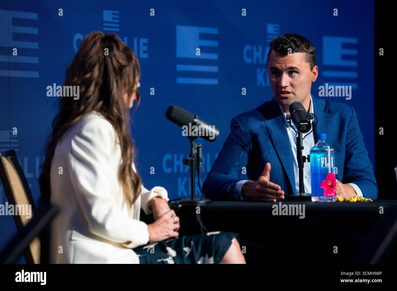 Kristi noem hi-res stock photography and images - Alamy