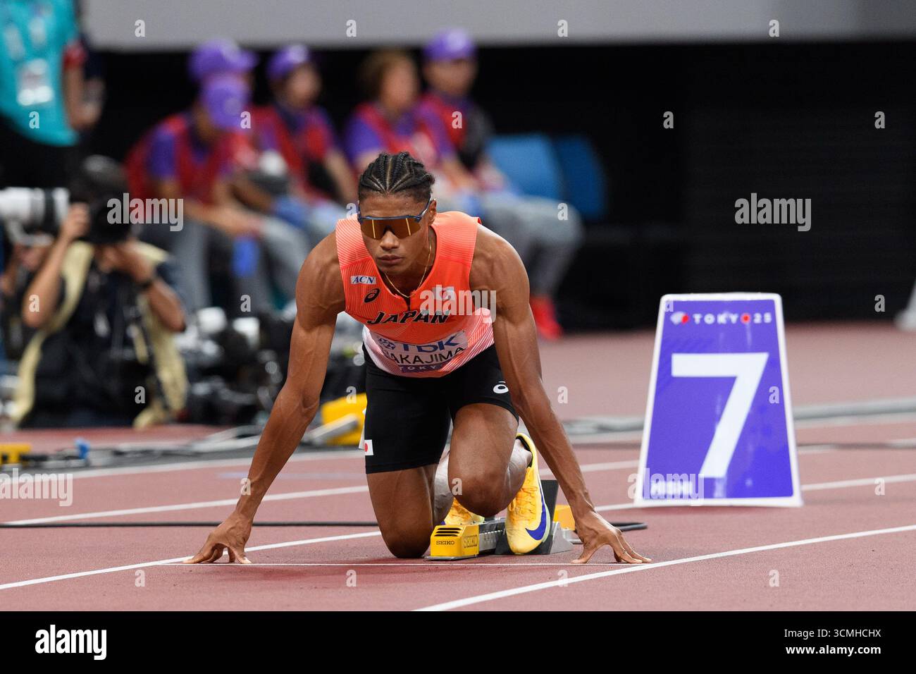 Yuki Joseph Nakajima (Japan) in his starting block before the 400 ...