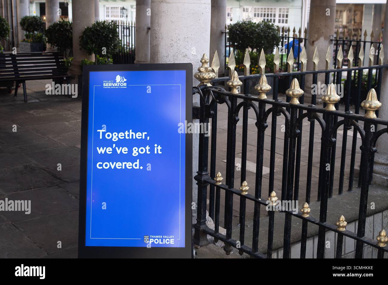 Windsor, Berkshire, UK. 16th September, 2025. A Thames Valley Police ...