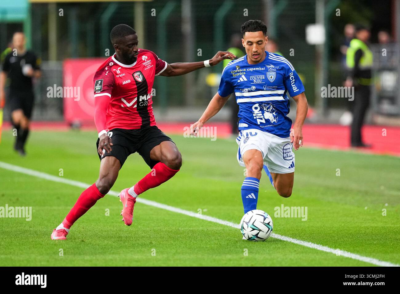 18 Demba THIAM (usbco) - 10 Amine BOUTRAH (scb) during the Ligue 2 BKT ...
