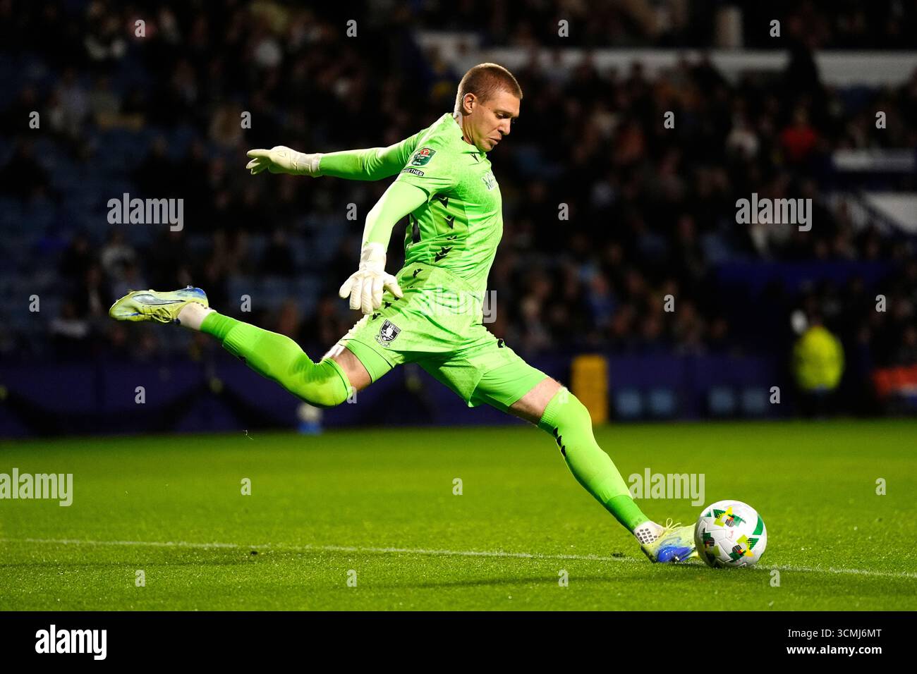 Sheffield wednesday ethan horvath hi-res stock photography and images ...