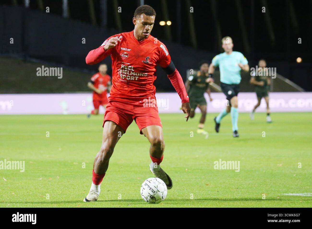 Venlo, Niederlande 16. September 2025: Keuken Kampioen Divisie - 2025/2026 - Helmond Sport vs ...