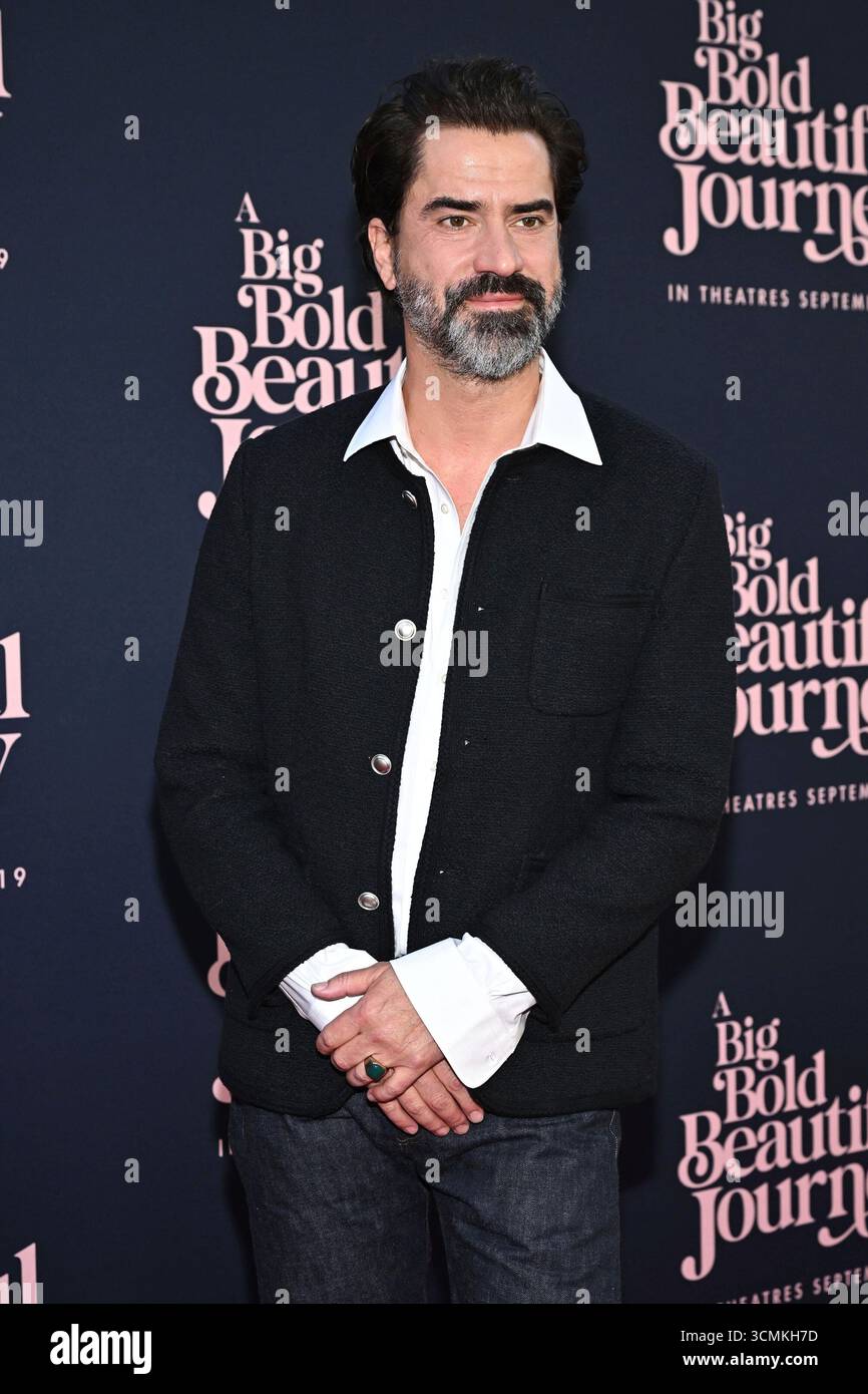 Photo by: zz/NDZ/STAR MAX/IPx 2025 9/15/25 Hamish Linklater at the ...
