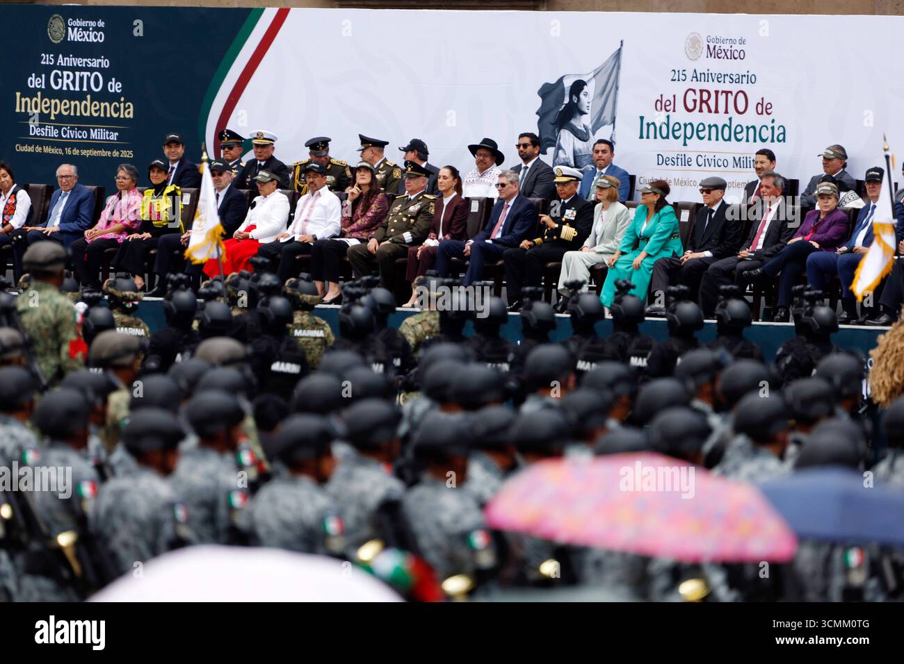 Military Parade For The 215th Anniversary Of Mexican Independence Day L ...