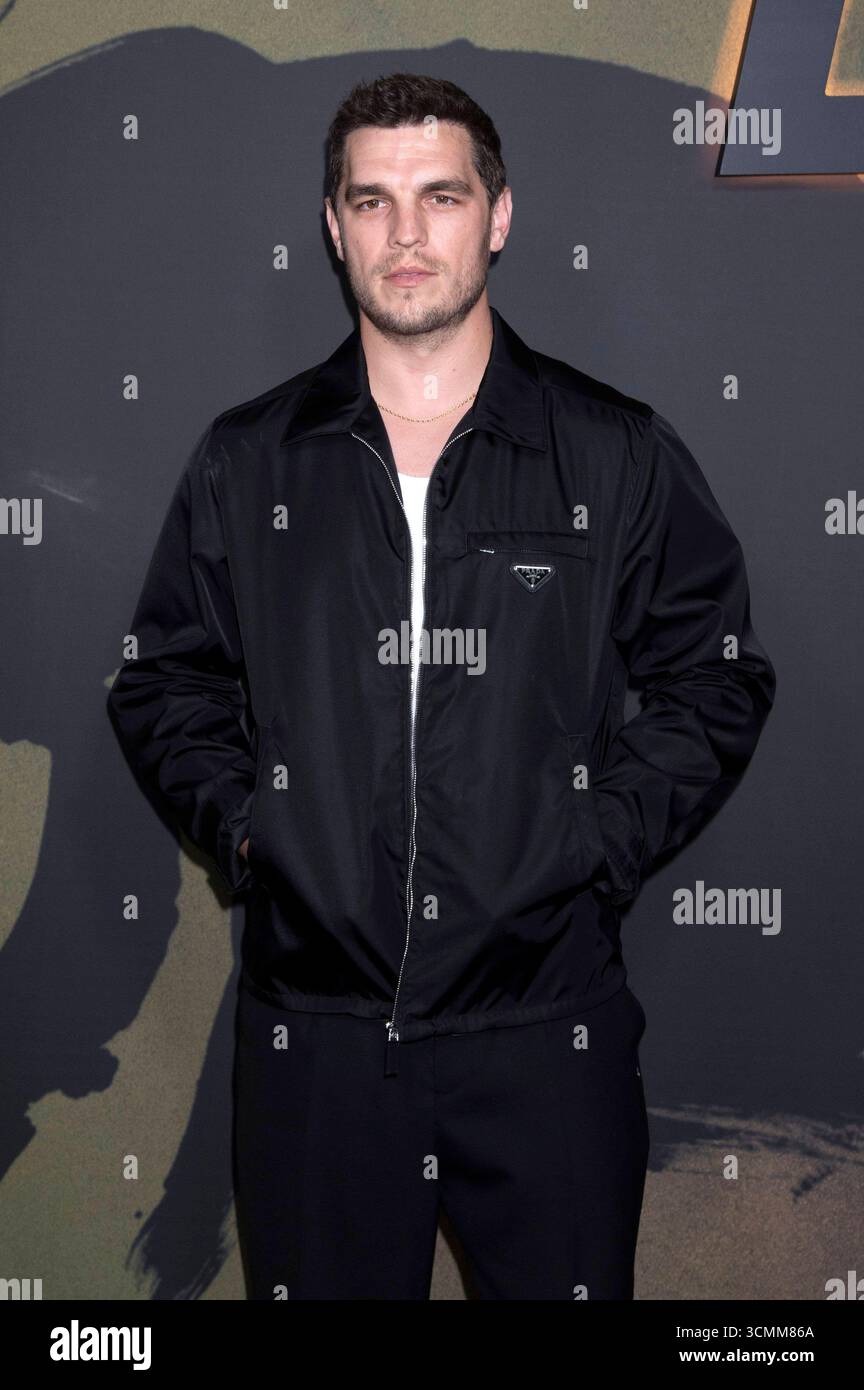 Zac Frognowski bei der Premiere der Netflix Miniserie Black Rabbit im ...