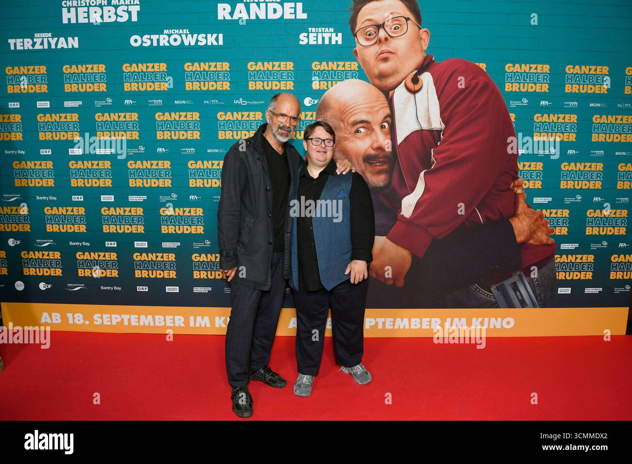 Christoph Maria Herbst und Nico Randel bei der Premiere des Kinofilms ...