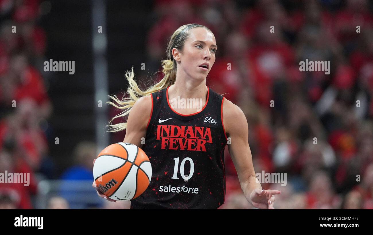Indiana Fever guard Lexie Hull (10) plays against the Atlanta Dream in ...