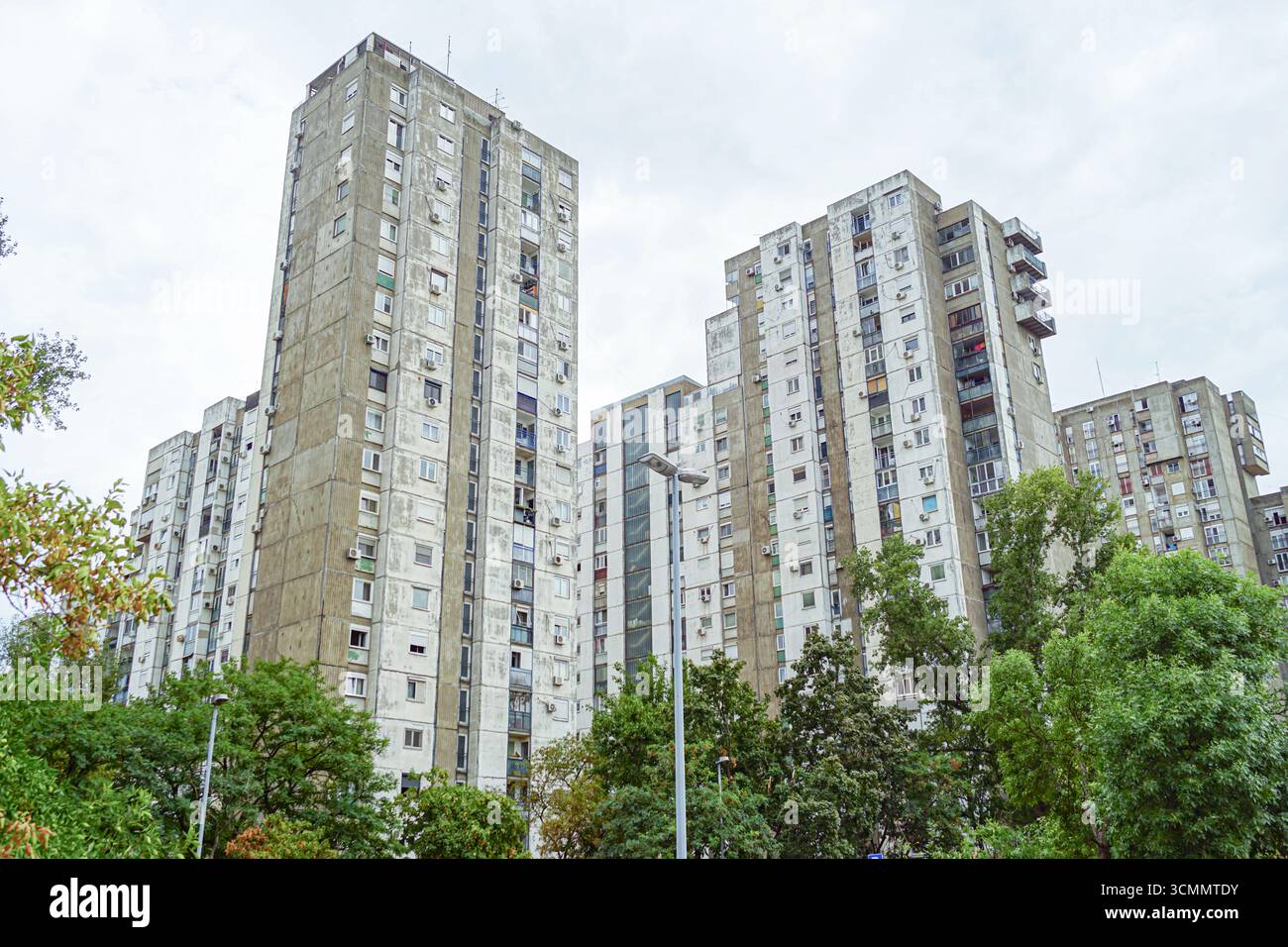 Belgrade socialist housing architecture: hight apartment buildings in ...