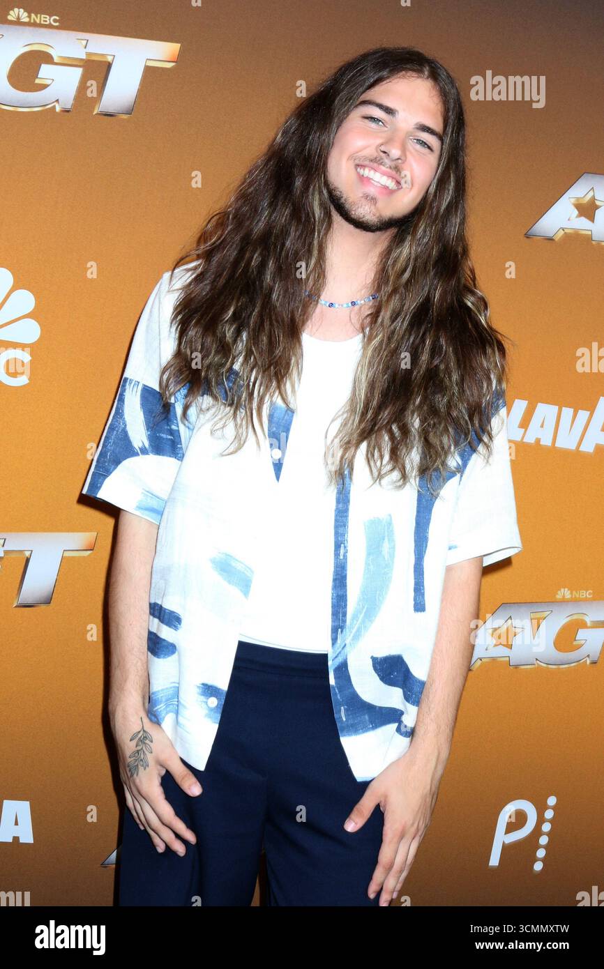 Pasadena, USA. 16, September, 2025. Pictured left to right, Jourdan ...