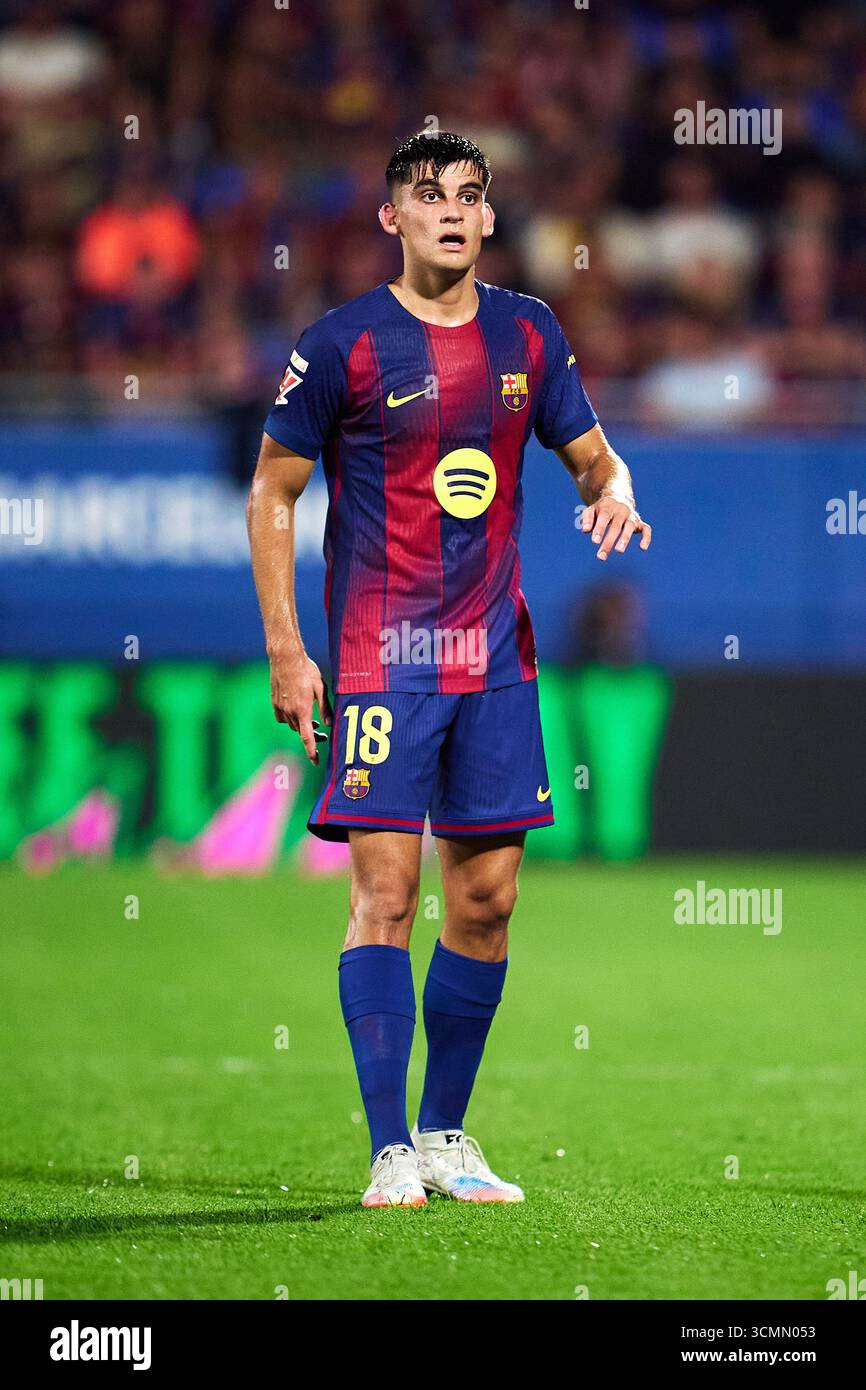 BARCELONA, SPAIN - SEPTEMBER 14: Gerard Martin of FC Barcelona during ...