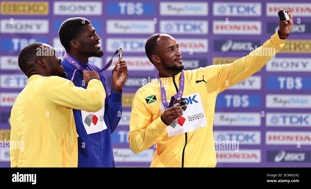 (250917) -- TOKYO, Sept. 17, 2025 (Xinhua) -- Gold medalist Cordell ...