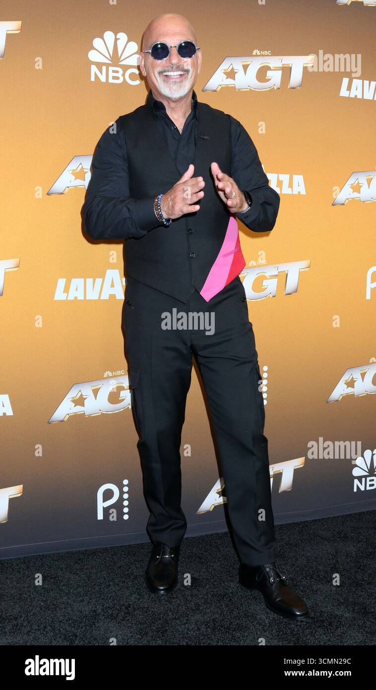Howie Mandel at arrivals for AMERICA S GOT TALENT Red Carpets for ...