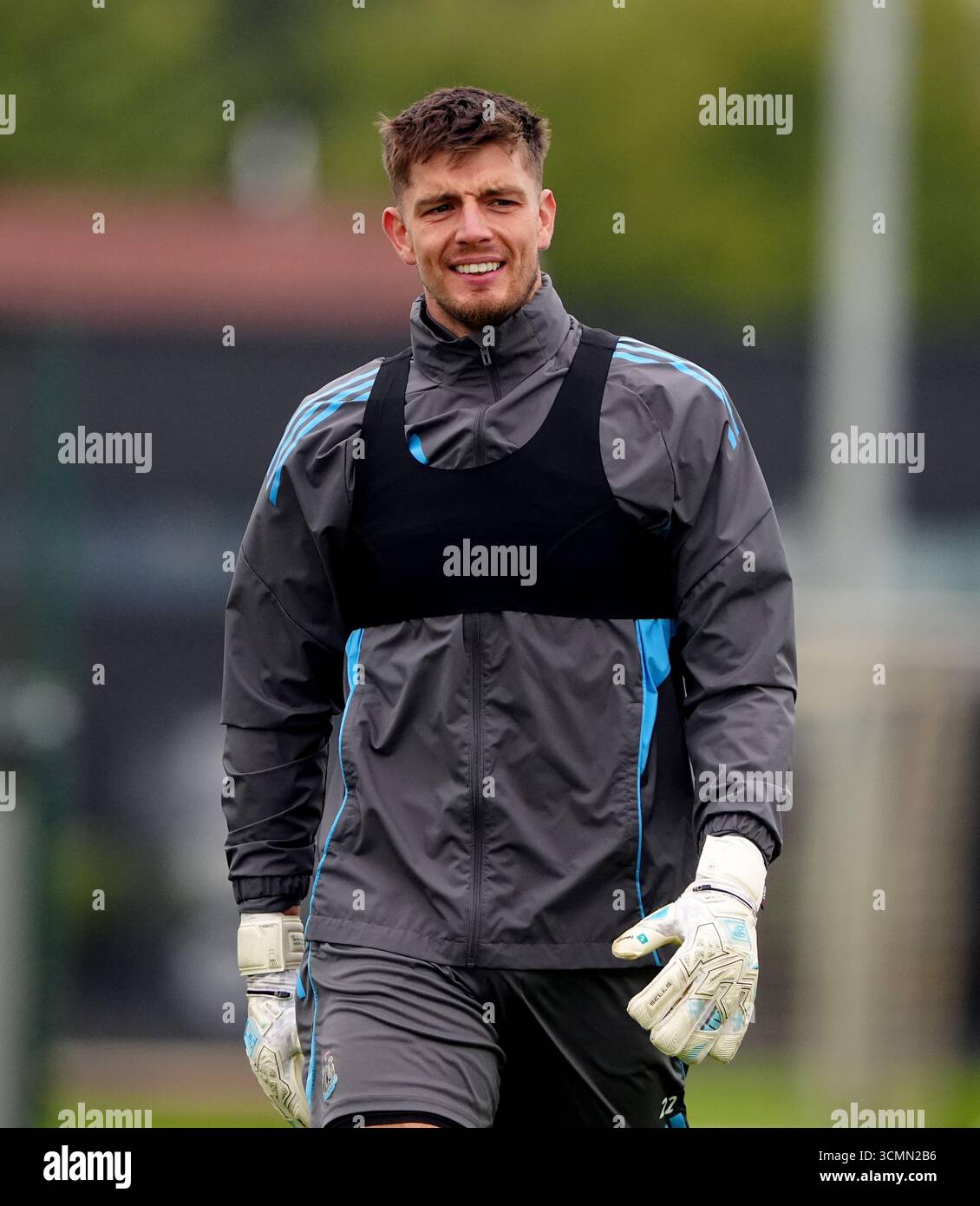 Nick pope newcastle united 2025 hi-res stock photography and images - Alamy