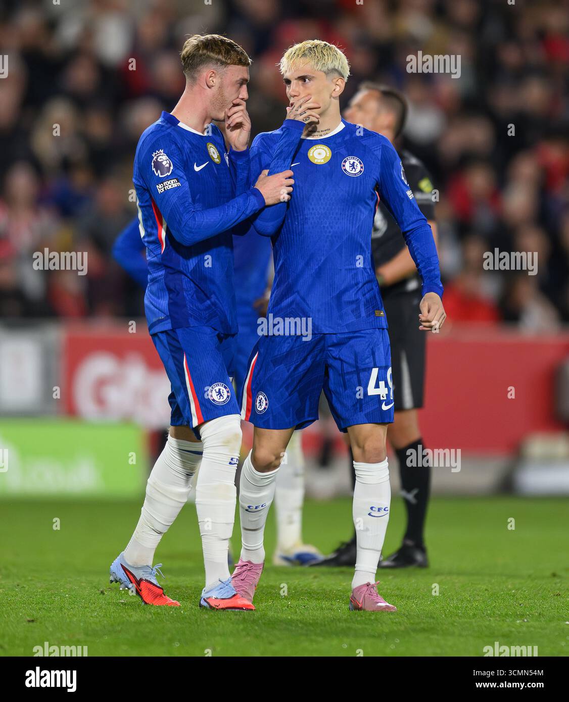 Brentford v Chelsea - Premier League - Gtech Community Stadium. Chelsea ...