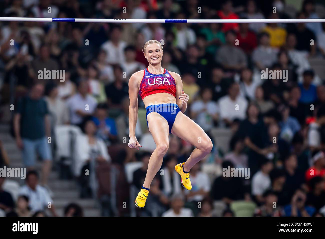 Katie Moon of the U.S. competes in the women's pole vault final at the ...