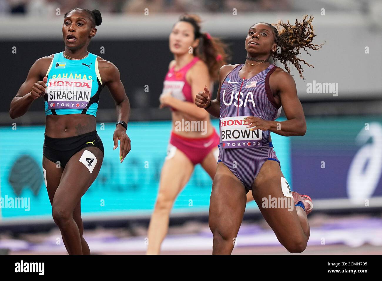 United States' Brittany Brown, right, and Bahamas' Anthonique Strachan ...