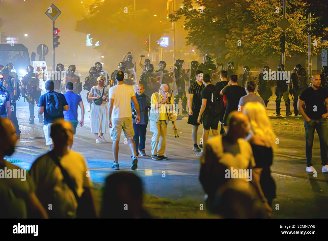 Riot police gear standby squad hi-res stock photography and images - Alamy