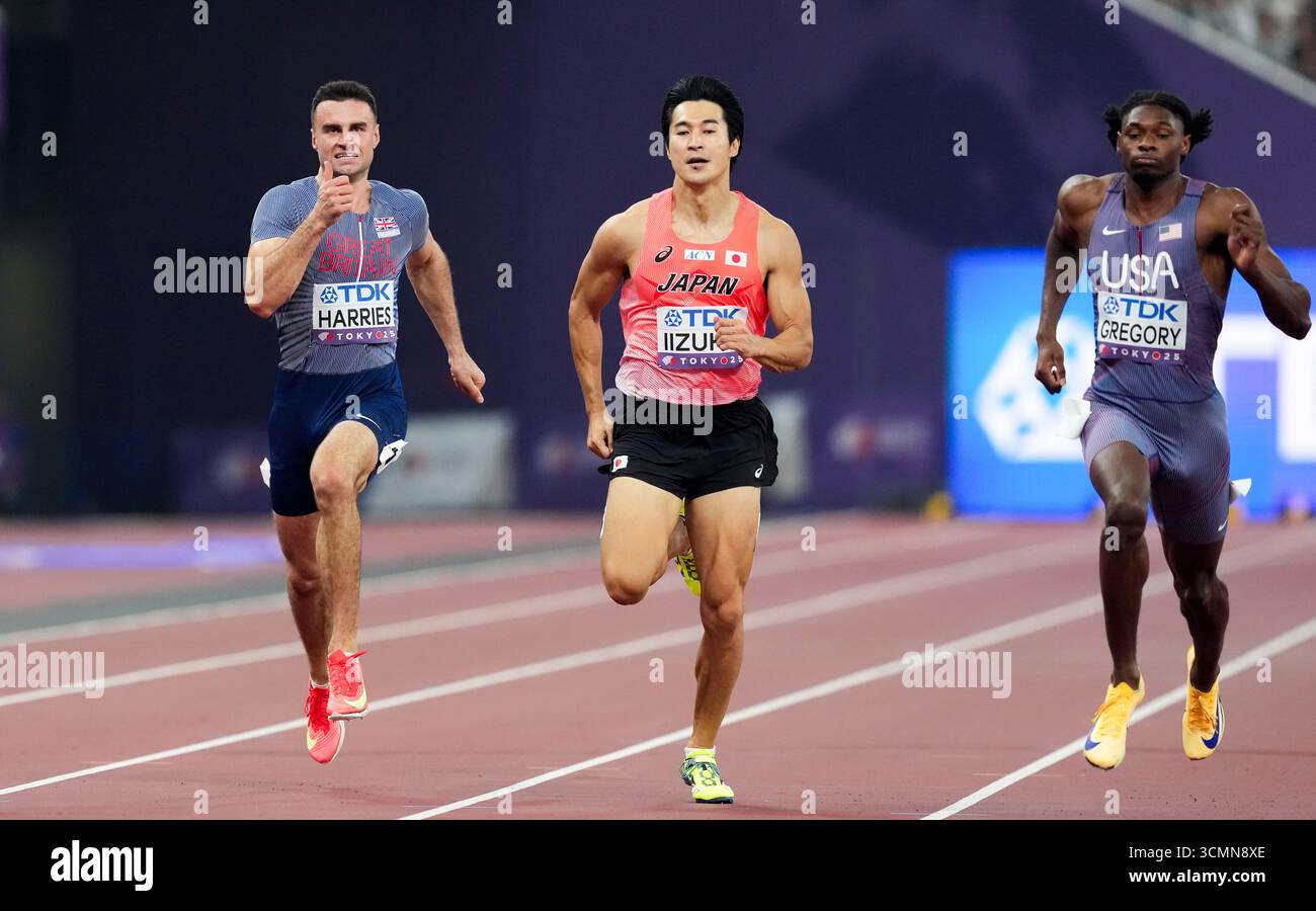 Toby Harries (left) of Great Britain during the Men’s 200m heat 1 on ...