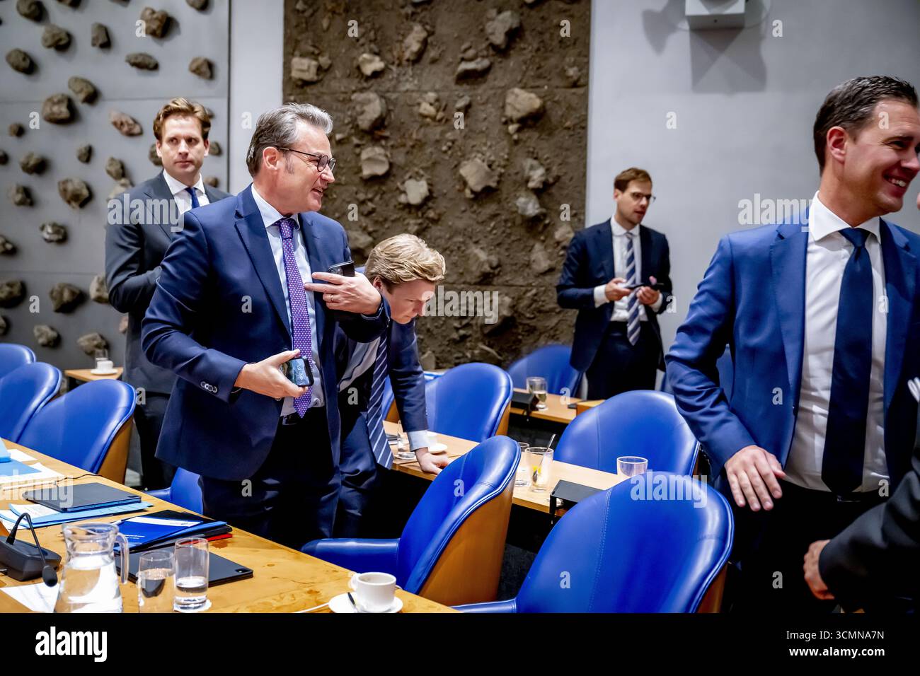 THE HAGUE - The Cabinet of Ministers and State Secretaries in Section K ...