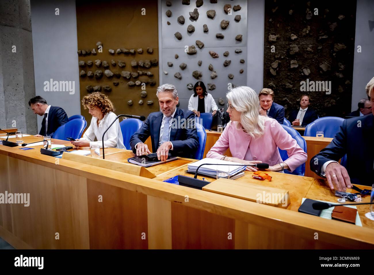 THE HAGUE - The Cabinet of Ministers and State Secretaries in Section K ...