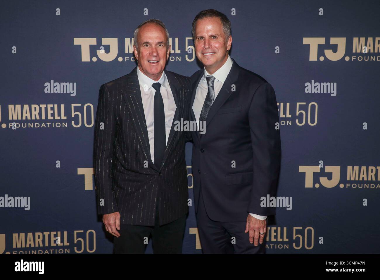 Co Chairman/COO of Warner Records Tom Corson, left, and Steve Gawley ...