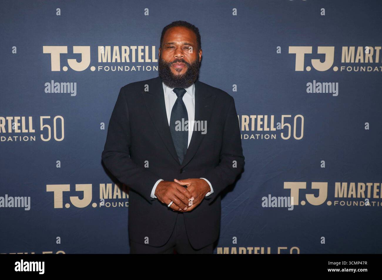 Actor Anthony Anderson attends the 50th annual T.J. Martell New York ...