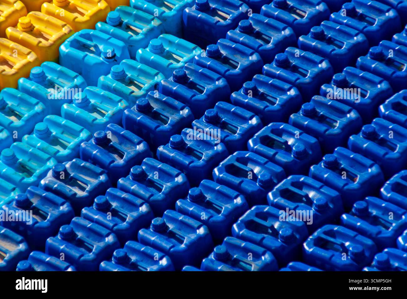 Blue jerrycans hi-res stock photography and images - Alamy