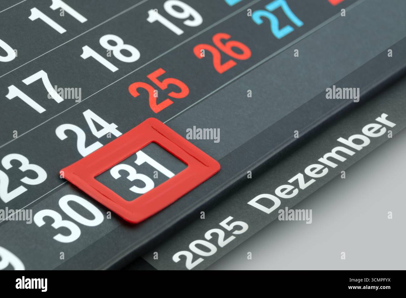 Deutscher Kalender Datum 31. Dezember 2025 Stock Photo - Alamy
