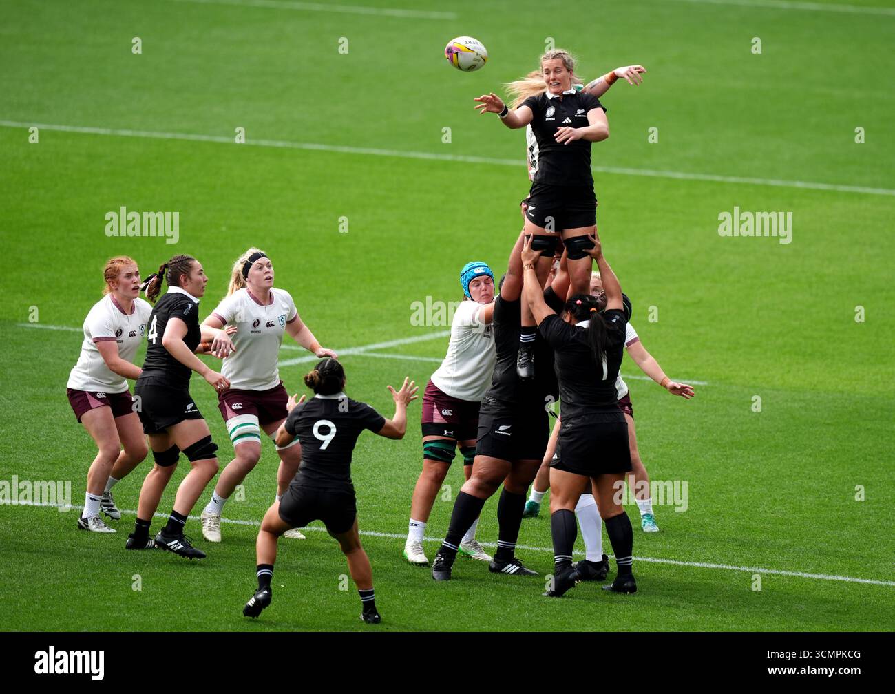 New Zealand's Alana Bremner in the line out during the Women's Rugby ...