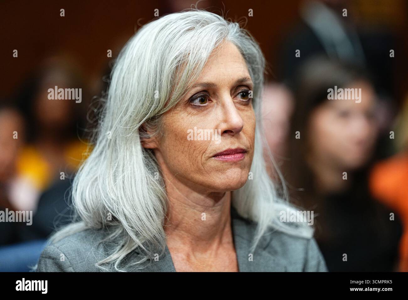 Robert f kennedy jr vaccine 2025 hi-res stock photography and images ...