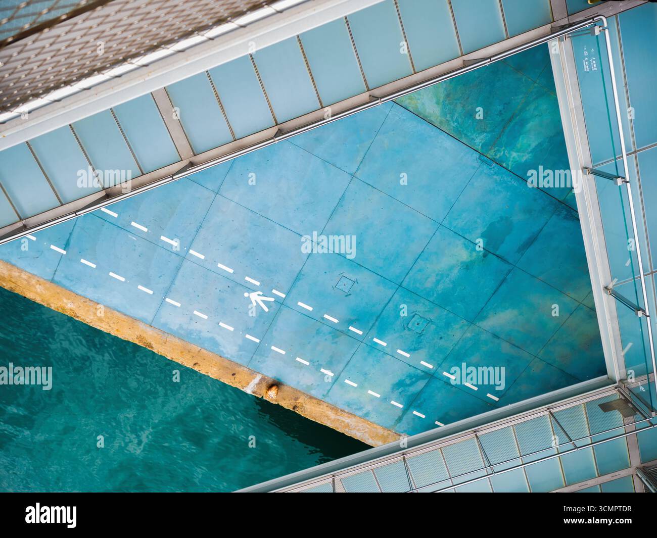 Aerial view bridge over turquoise hi-res stock photography and images ...