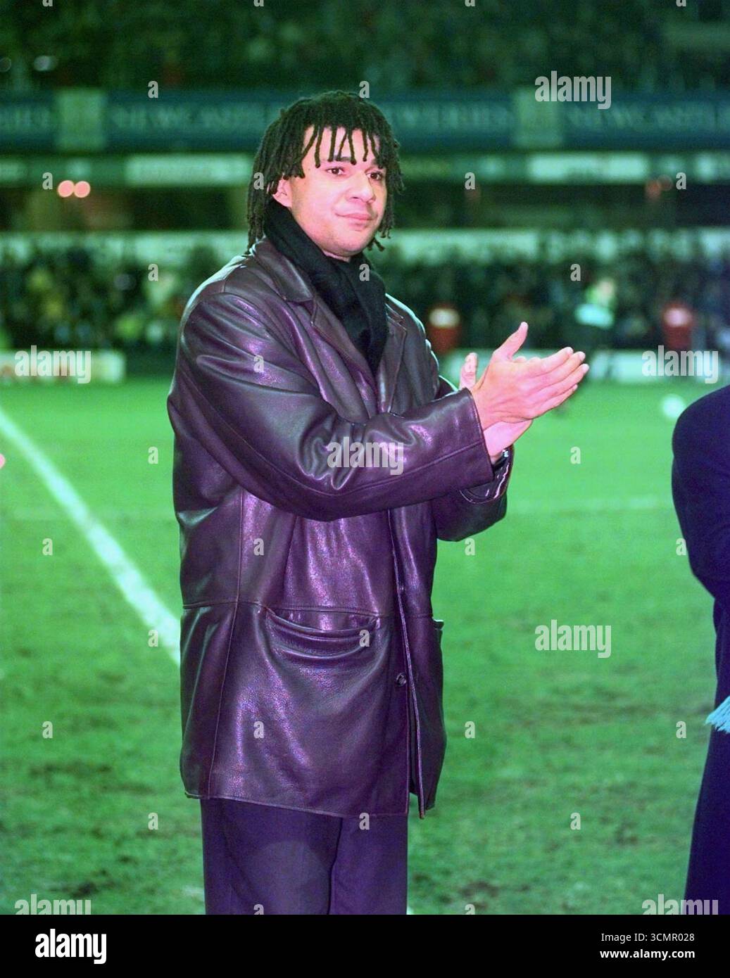 Newcastle United manager Ruud Gullit looking glum during Peter ...