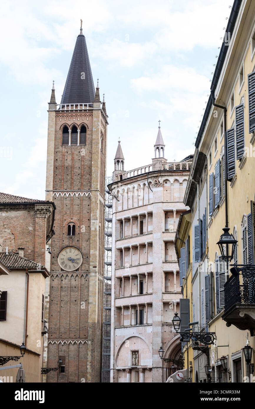 Assumption virgin parma cathedral italy hi-res stock photography and ...