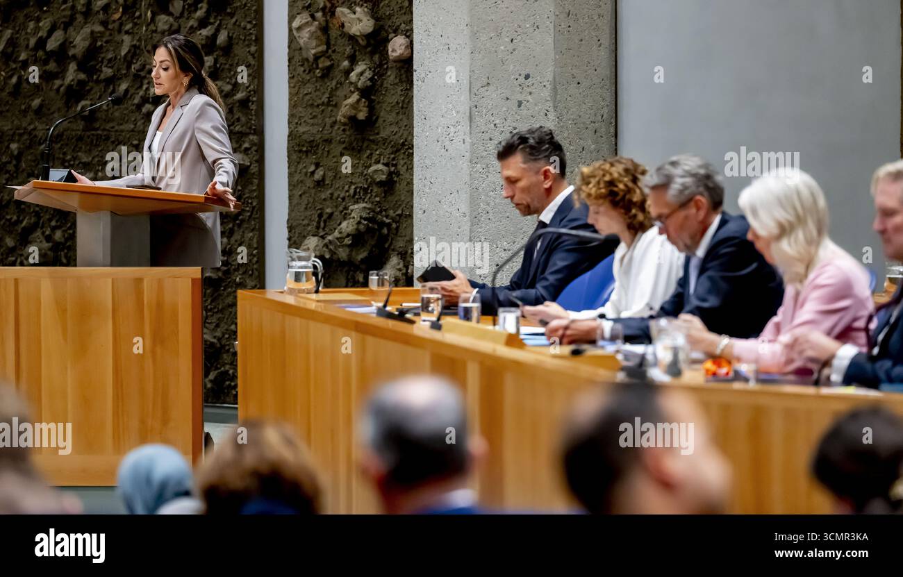 THE HAGUE - Dilan Yeşilgöz VVD during the first day of the General ...