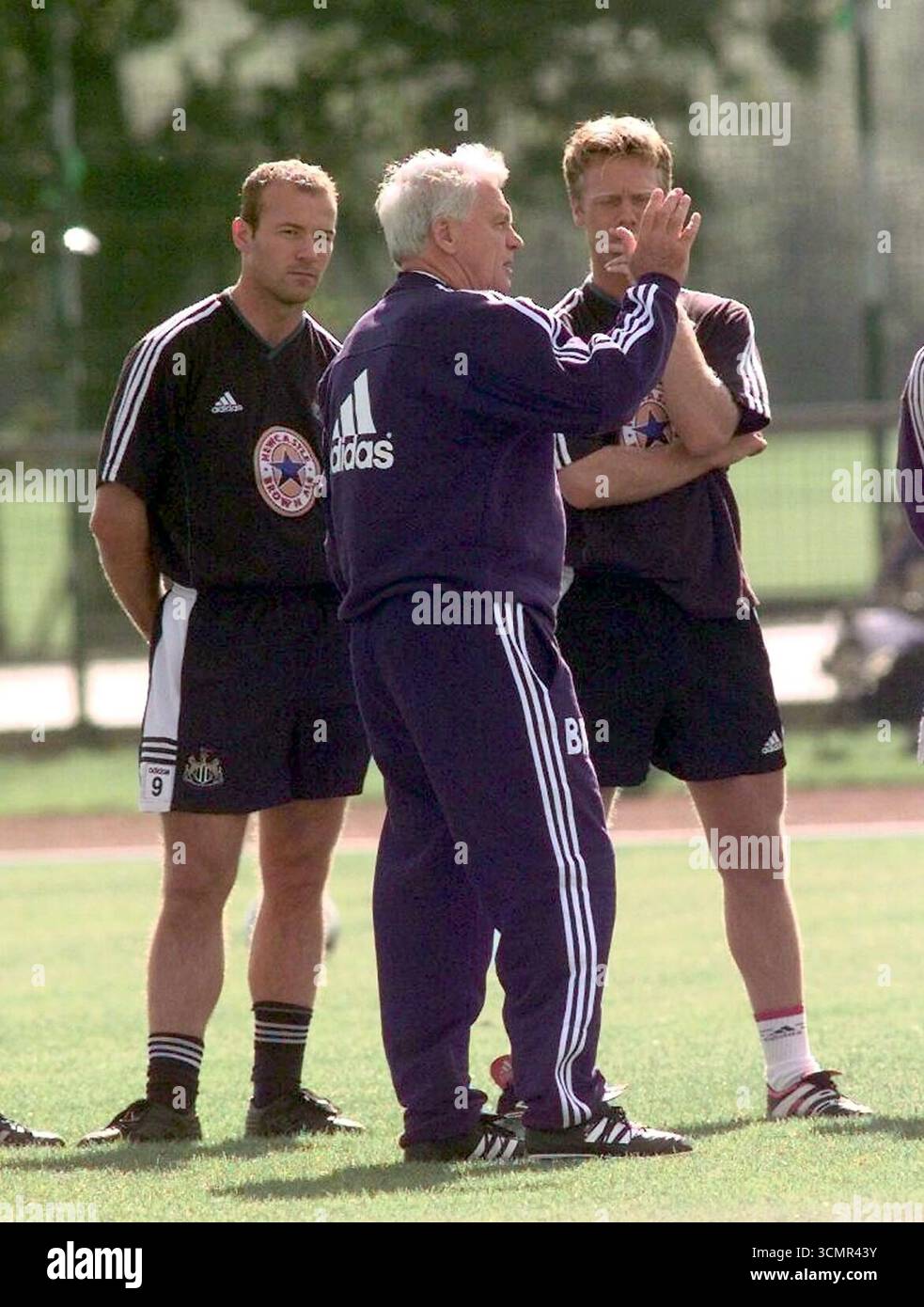 Newcastle United manager Bobby Robson with Alan Shearer and Warren ...