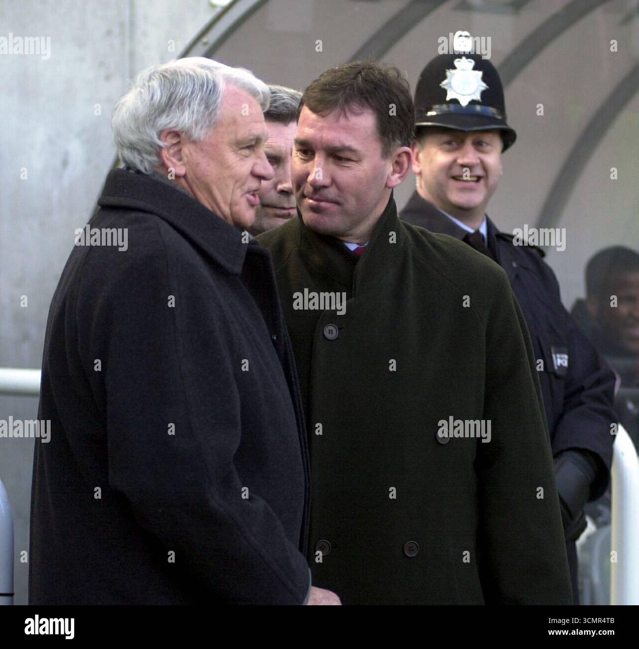 Newcastle manager Bobby Robson chats with Middlesbrough boss Bryan ...